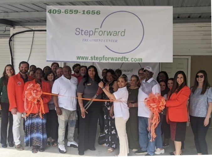 Orange Chamber Hosts Ribbon Cutting for Step Forward Treatment Center ...